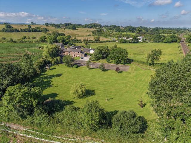 5 bedroom property for sale