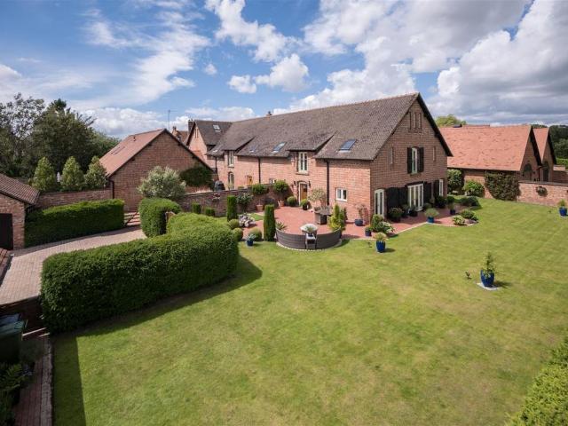 5 bedroom property for sale