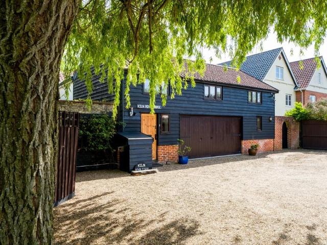 5 bedroom property for sale