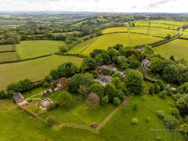 5 bedroom property for sale