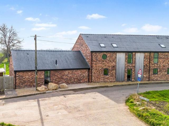 5 bedroom property for sale