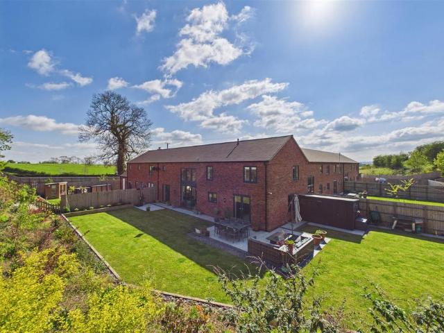 5 bedroom property for sale