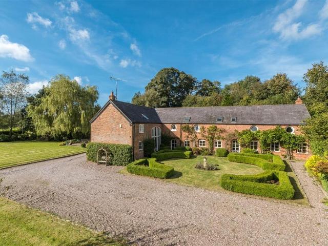 5 bedroom property for sale