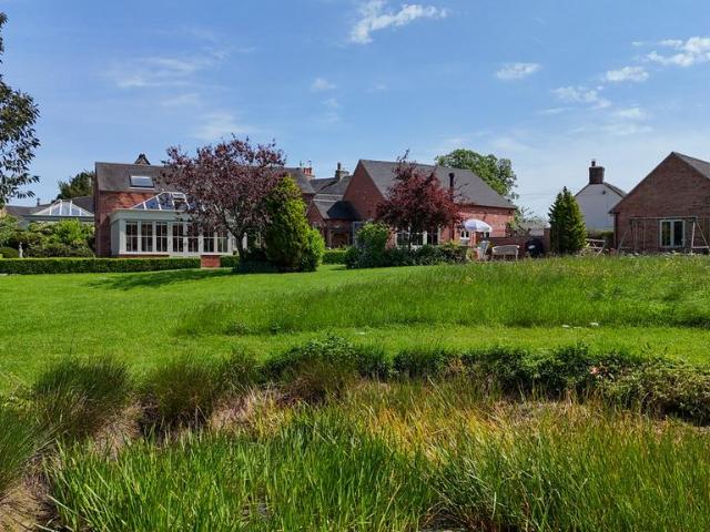 5 bedroom property for sale