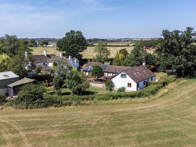 5 bedroom property for sale