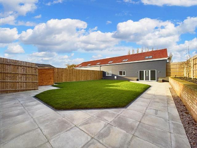 5 bedroom property for sale