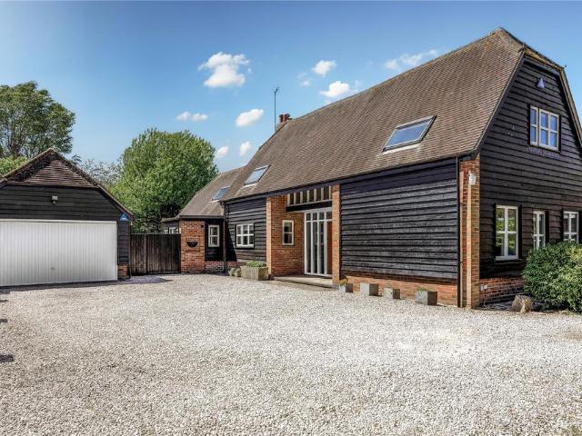 5 bedroom property for sale