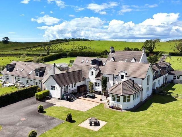 5 bedroom property for sale
