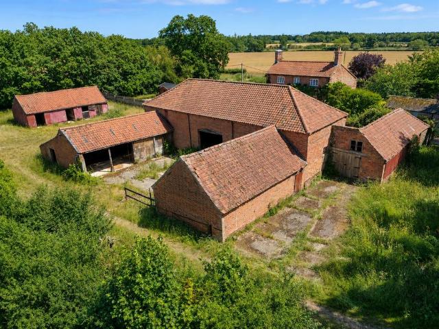 5 bedroom property for sale