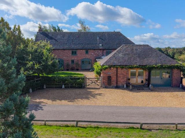 5 bedroom property for sale