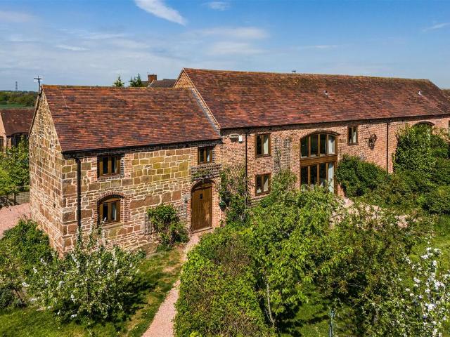 5 bedroom property for sale