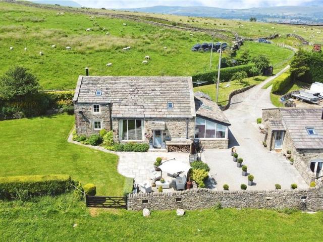 5 bedroom property for sale