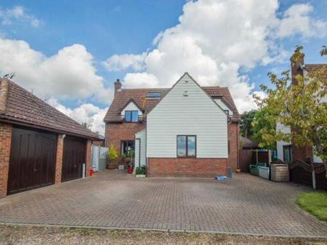 5 Bedroom Property For Sale In Boreham