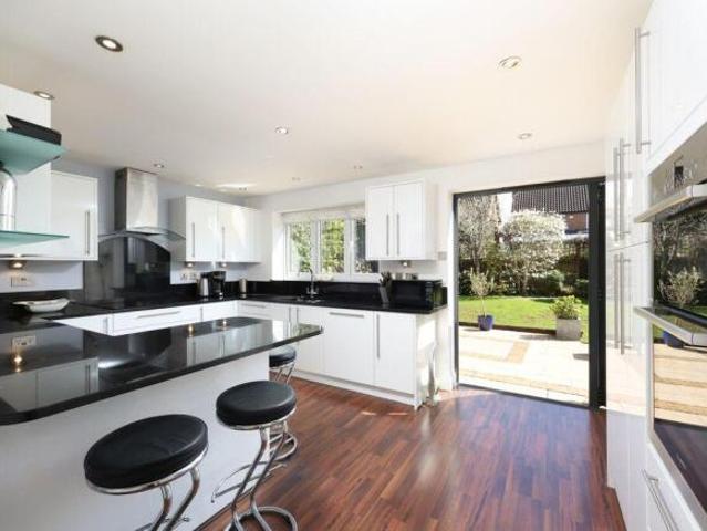 5 bedroom detached house for sale in Druid Close | Stoke Bishop, BS9