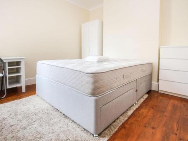 5 bedroom property for sale in Elmes Road, Bournemouth, BH9