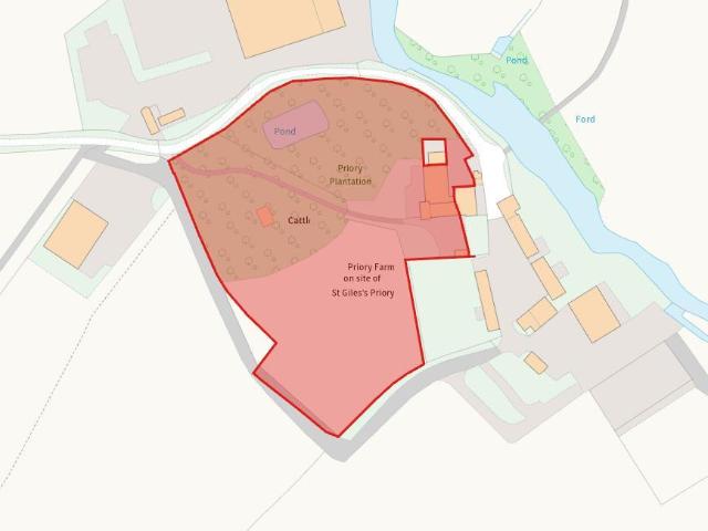5 bedroom property with land for sale