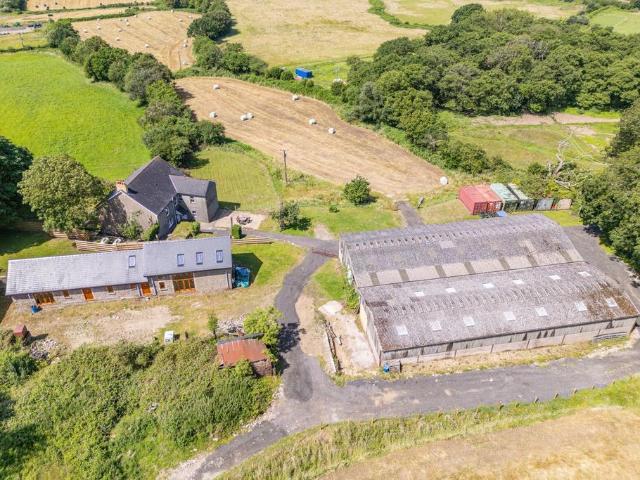 5 bedroom property with land for sale
