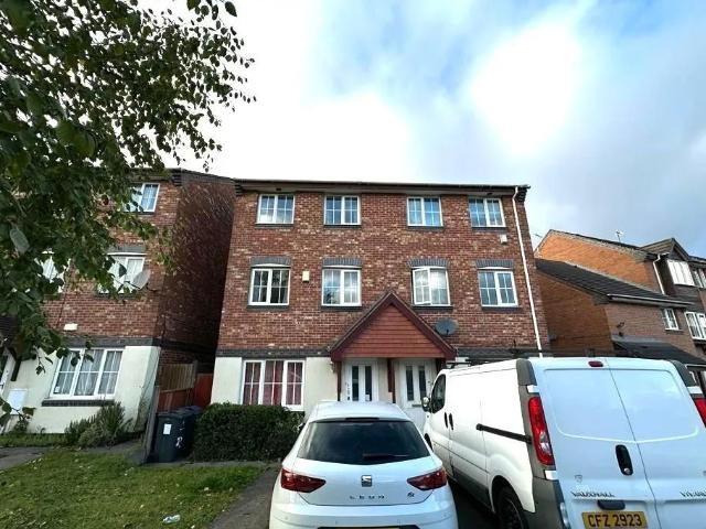 5 bedroom property to let in Barwell Road, Bordesley Village, B9 £1,600 pcm