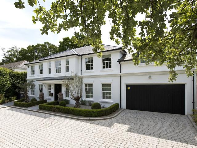 5 bedroom property to let in Fairacres, Cobham, Surrey, KT11 £12,500 pcm