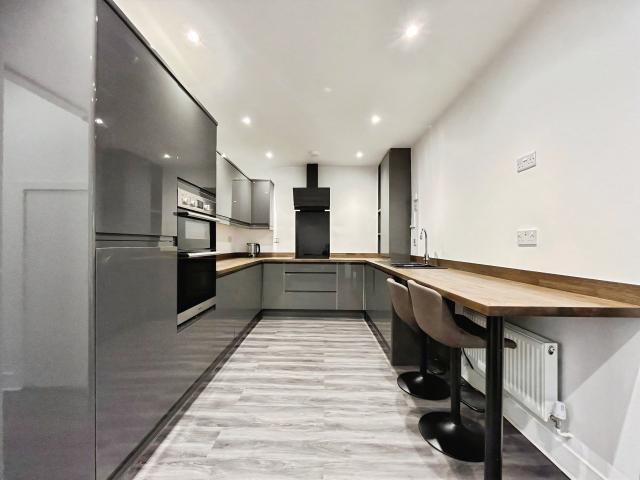 5 bedroom property to let in Harmer Road, NR3 3QA £2,900 pcm