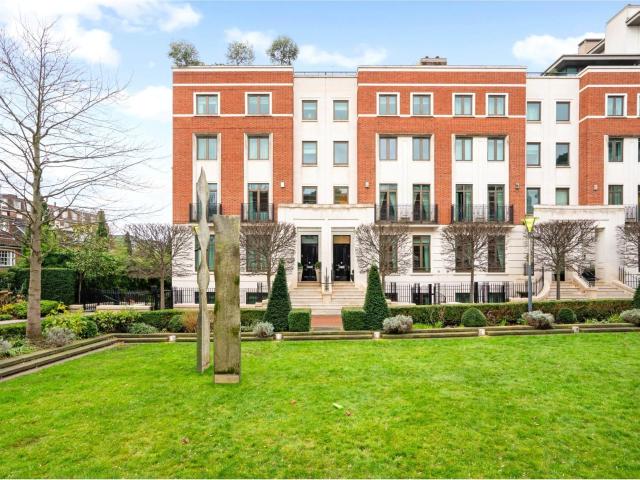 5 bedroom property to let in Thornwood Gardens, London, W8 £34,450 pcm