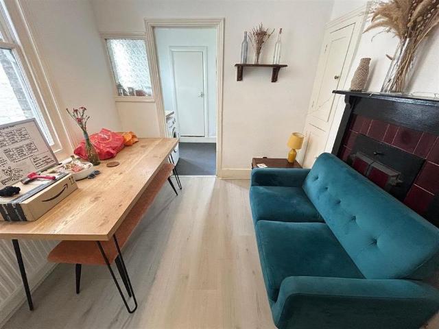 5 bedroom property to rent