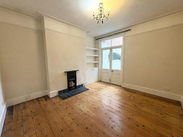 5 bedroom property to rent