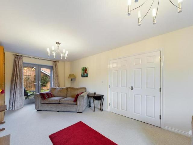 5 bedroom property to rent