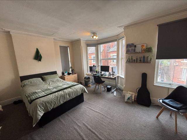 5 bedroom property to rent
