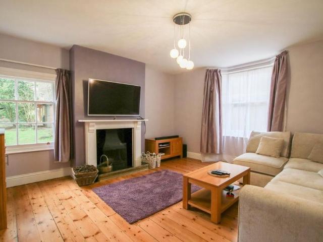 5 bedroom property to rent