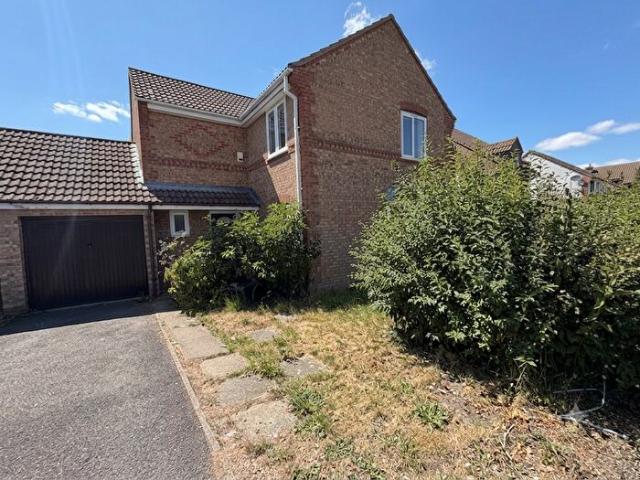 5 Bedroom Property To Rent In Kirkstall Place, Milton Keynes, MK6
