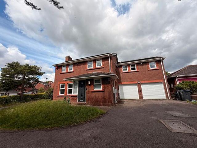 5 Bedroom Property To Rent In Lawnswood, Sutton Coldfield, B76