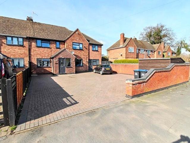 5 Bedroom Property To Rent In Stratford Road, Warwick, CV34
