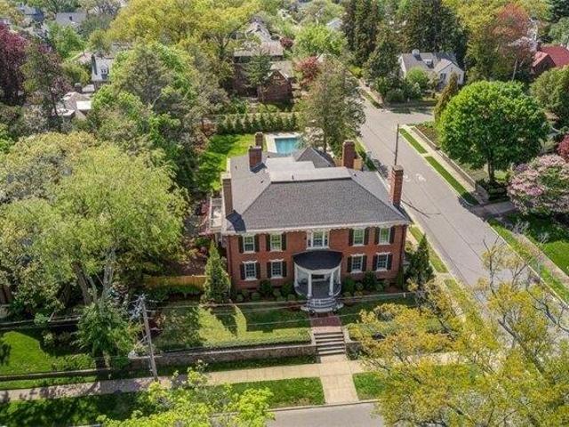 5 bedroom, Providence RI 02906 104759982
