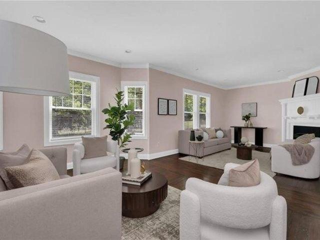 5 bedroom, Providence RI 02906 104831353