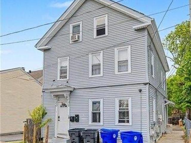 5 bedroom, Providence RI 02909 104718025