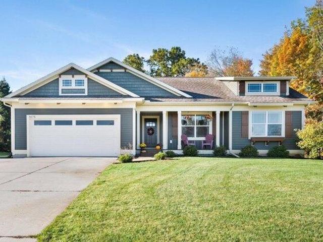 5 bedroom, Rockford MI 49341 88389634