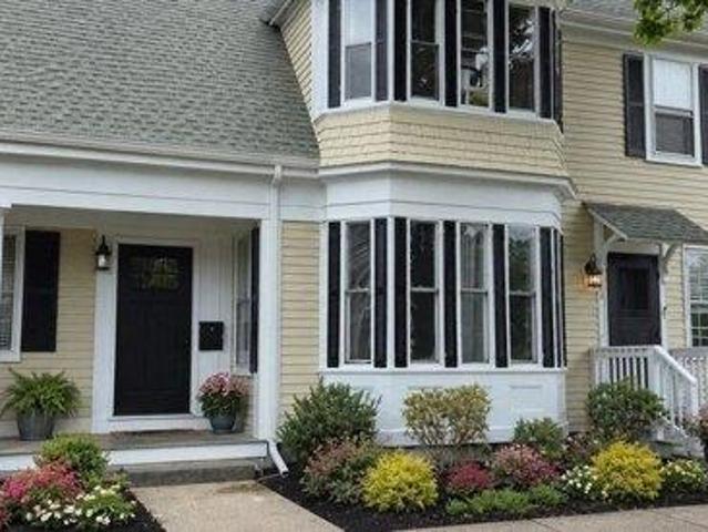 5 bedroom, Rockland MA 02370 104263688