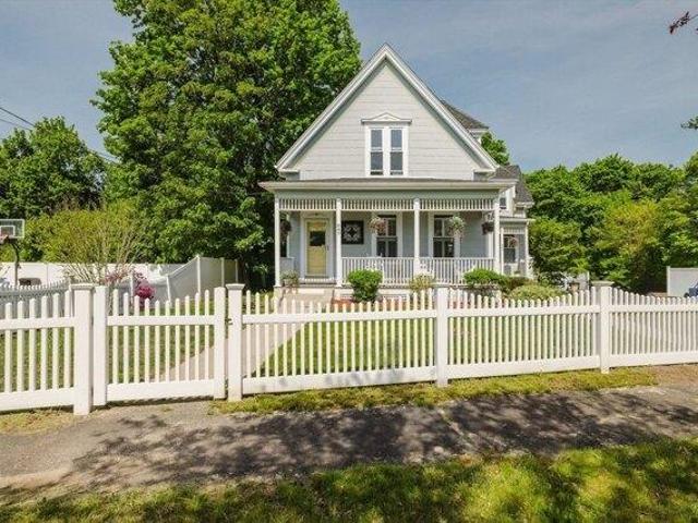 5 bedroom, Rockland MA 02370 103034537