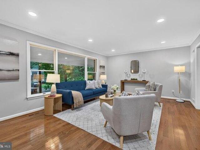 5 bedroom, Rockville MD 20850 104905910
