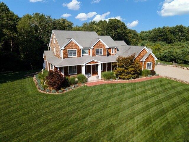 5 bedroom, Rochester MA 02770 104409539