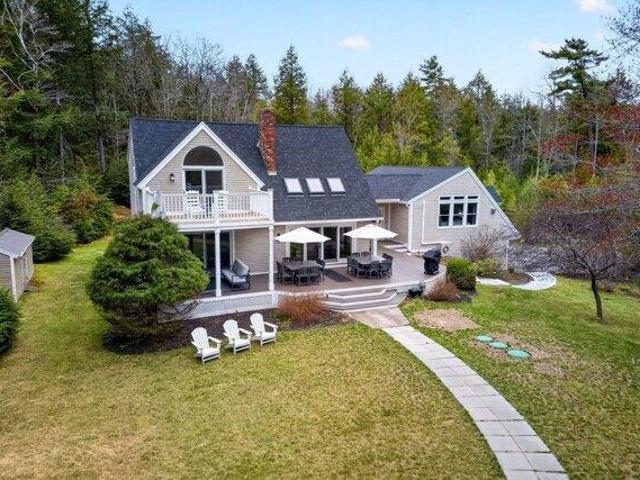 5 bedroom, Raymond ME 04071 103184500