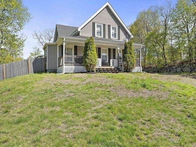 5 bedroom, Randolph MA 02368 LS102063213