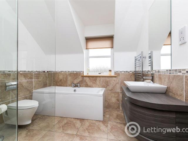 5 Bedroom Detached to Rent at Aberdeenshire, Balmedie, Mid Formartine, England