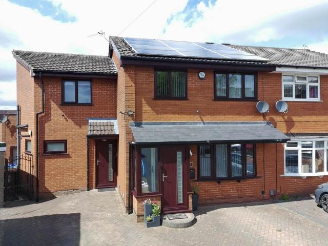 5 bedroom semi detached house for sale