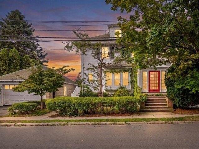 5 bedroom, Revere MA 02151 105082374