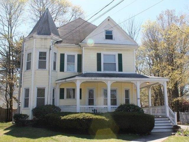5 bedroom, Reading MA 01867 101899226