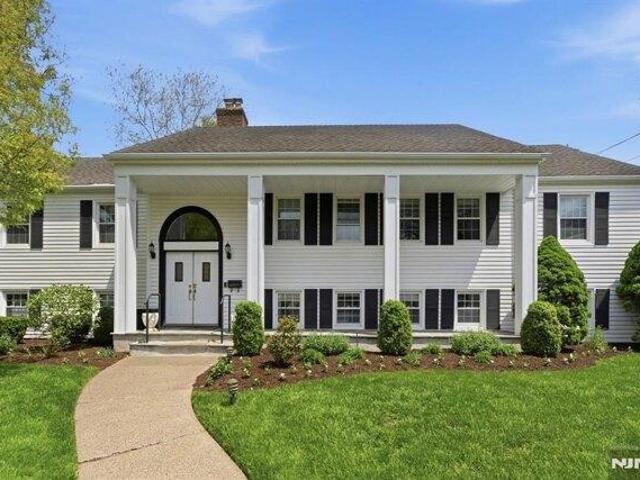 5 bedroom, Ridgewood NJ 07450 102561733