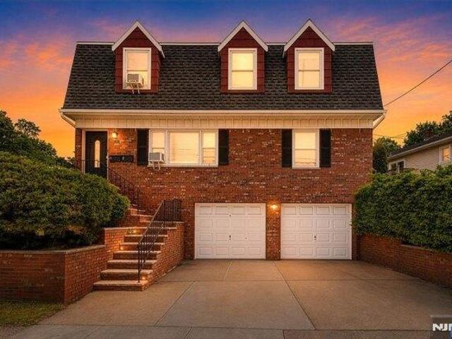 5 bedroom, Rutherford NJ 07070 103160017