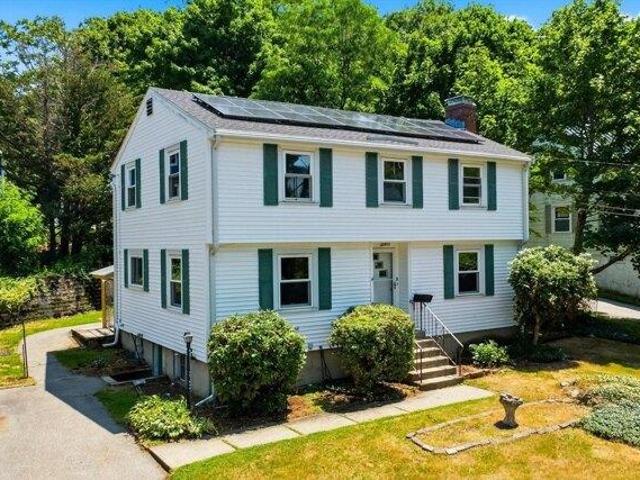 5 bedroom, Woburn MA 01801 104010211